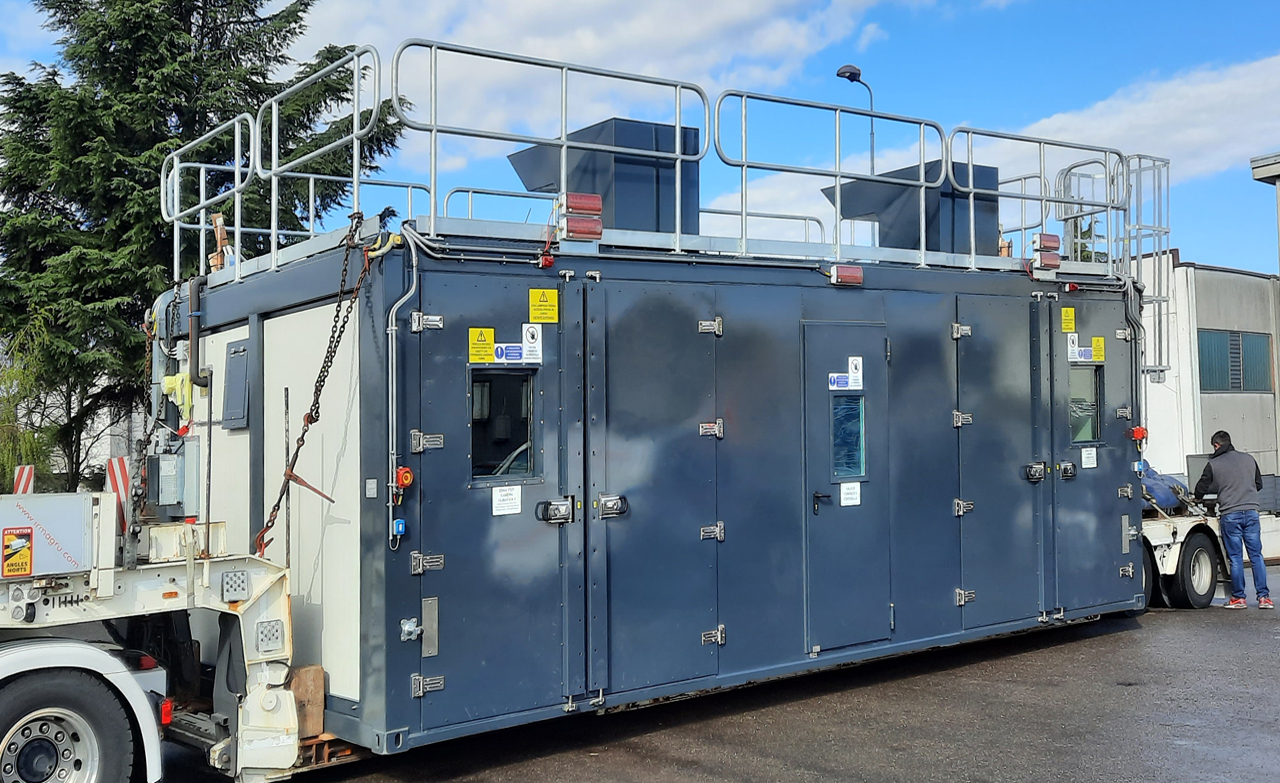 Containerized walk-in climatic chambers for testing lithium batteries ...